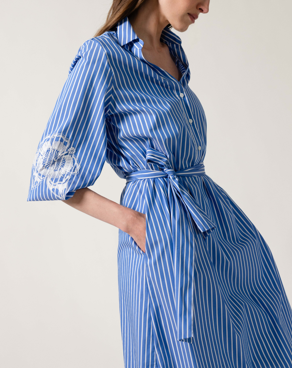 Caliban Official Website – Dresses, Shirts & Trousers for Women | Giemme
